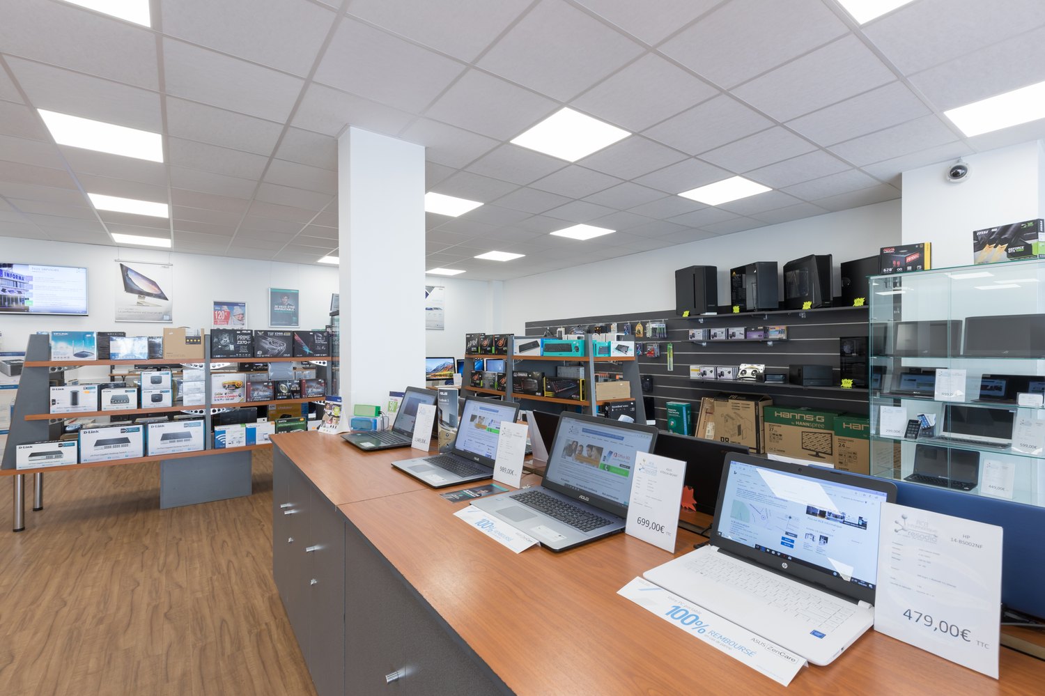 Magasin informatique Versailles, Dépannage Informatique | RCB Informatique